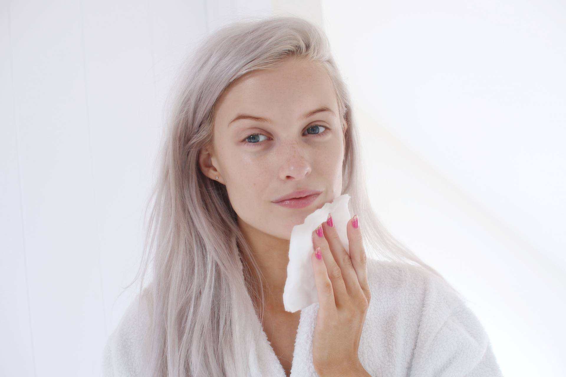 Three Tips for Clarified Cleansing - Inthefrow
