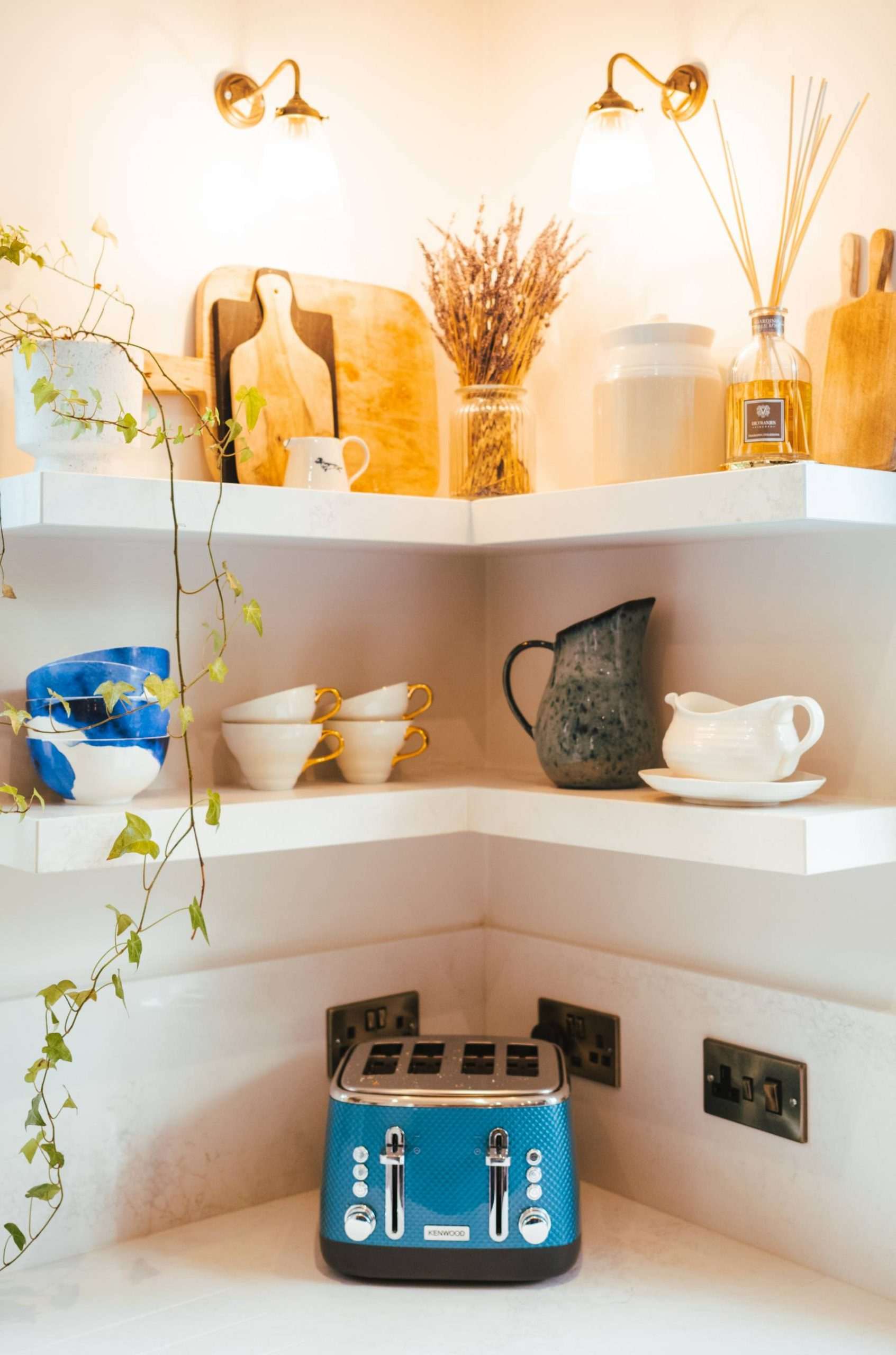 Which Luxury Fragrance is Right For Your Home? - Inthefrow